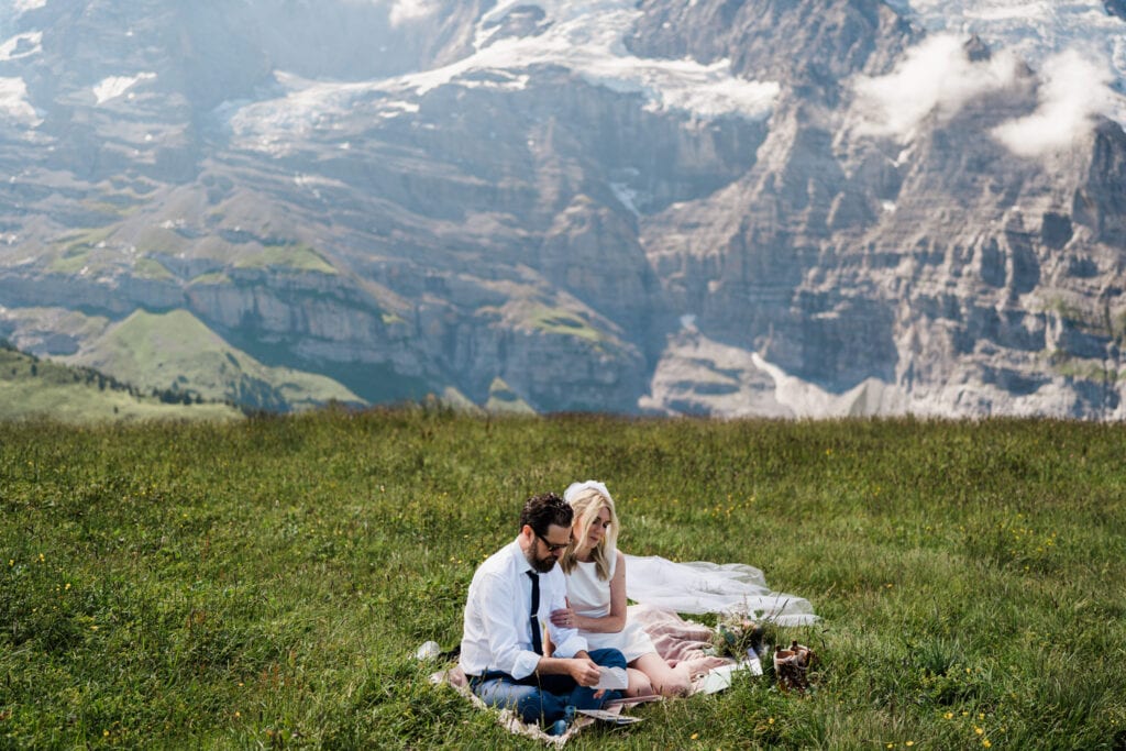 Hiring a Destination Wedding Planner for Your Elopement - Everything ...